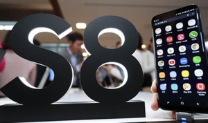 갤럭시S8 공식 출시…SKT·KT·LGU+ 차별 포인트는?